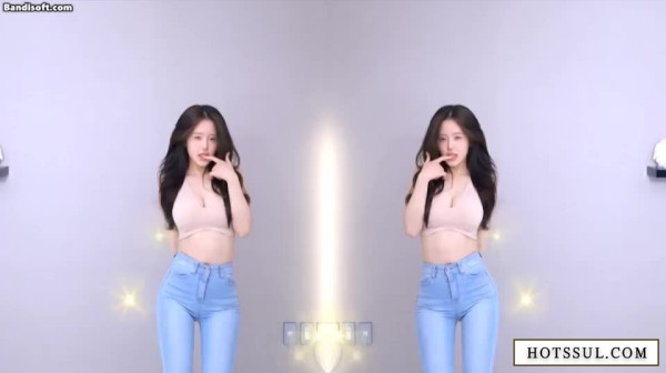 165cm / 47kg 여캠 성하의 피지컬