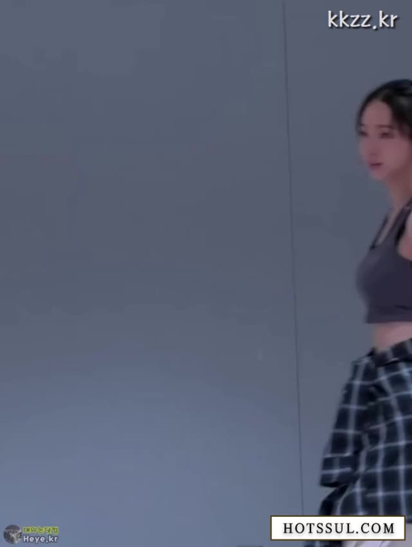 묵직묵직한 안무 연습 에스파 카리나 움짤